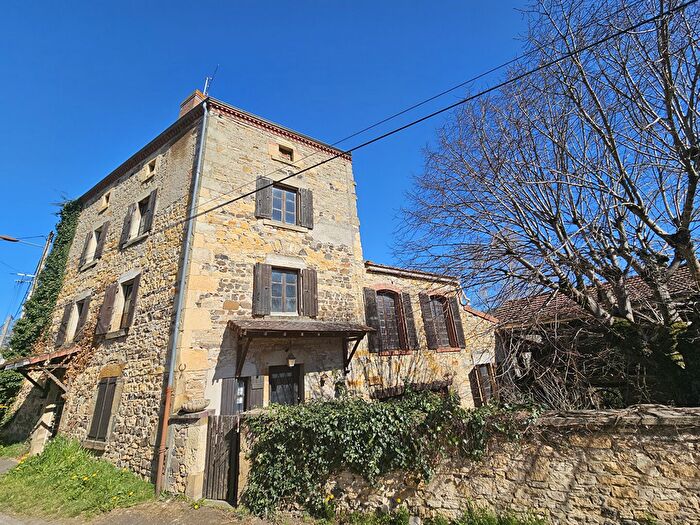 Maison à vendre - Laps - 6 pièces - 3 chambres