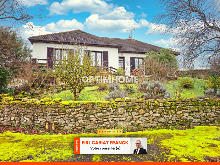 Maison à vendre - La Souterraine - 9 pièces - 5 chambres