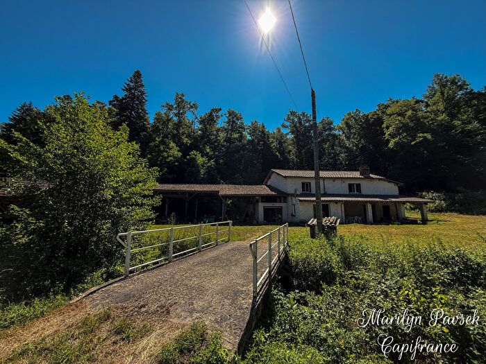 Maison 3 pièces à vendre à Sermentizon