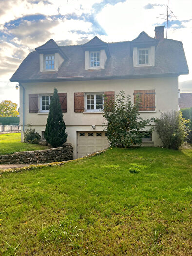 Maison à vendre - Saint-Arnoult-en-Yvelines - 6 pièces - 5 chambres