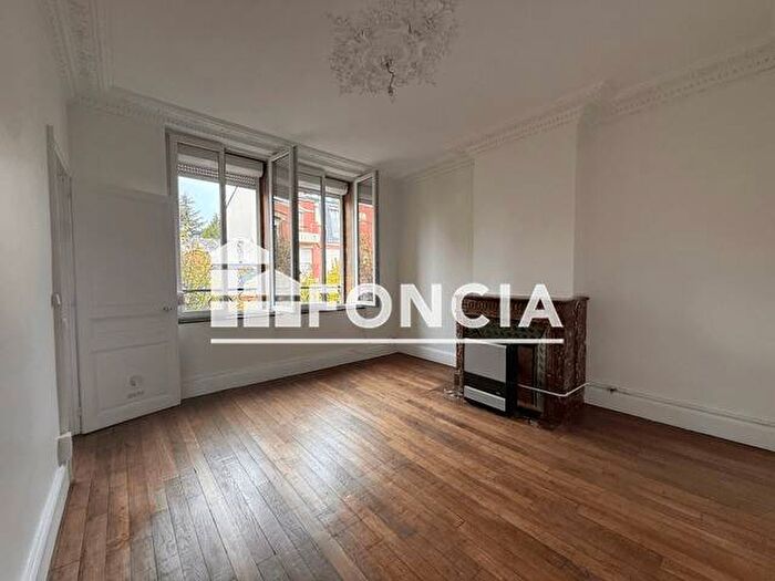 Appartement 3 pièces à Moulinet Nord, Charleville-Mézières, à louer