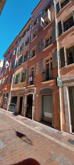 Appartement à louer - Centre Ville, Toulon - 3 pièces - 2 chambres