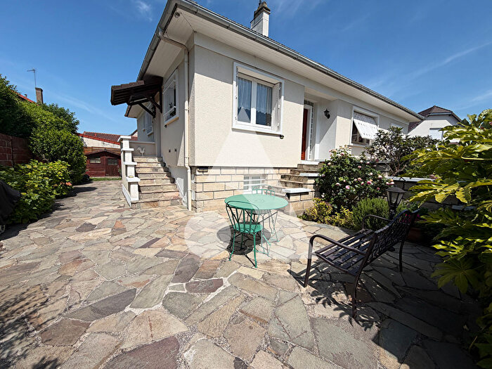 Maison 6 pièces à vendre à Saint-Gratien, Mairie, Petit Lac
