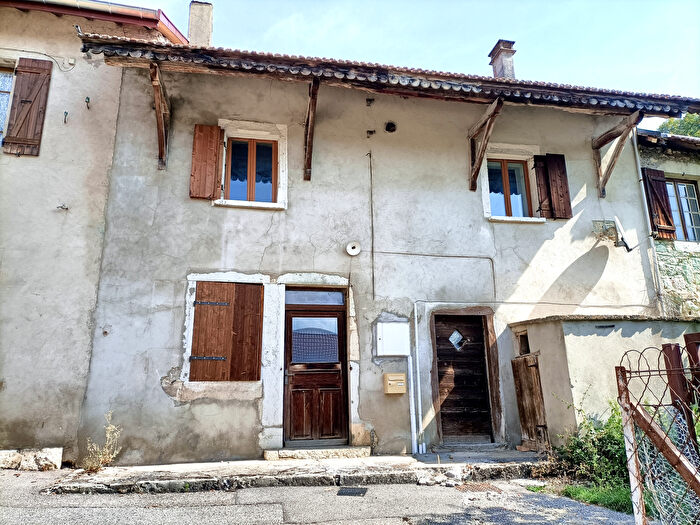Maison 5 pièces à vendre à Lompnas