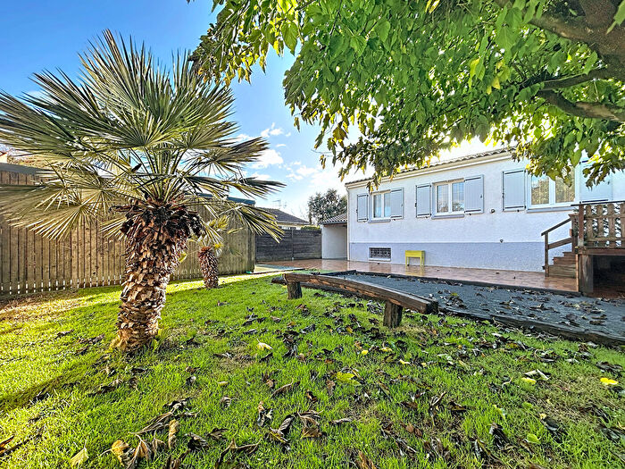 Maison à vendre - Breuil-Magné - 5 pièces - 3 chambres