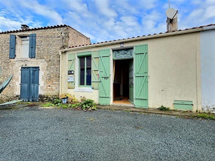 Maison à vendre - Saint-Georges-dOléron, Domino, Chaucre, Epinouses, Grand Cluseau, Coquettes - 2 pièces - 1 chambre