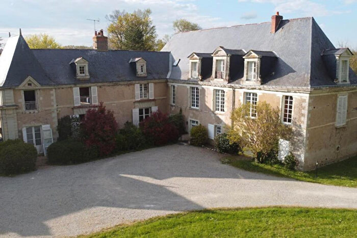 Appartement à vendre - Avrillé, Adézière, Etang, Bosquets, Croix-Cadeau, Fléchet - 5 pièces - 2 chambres