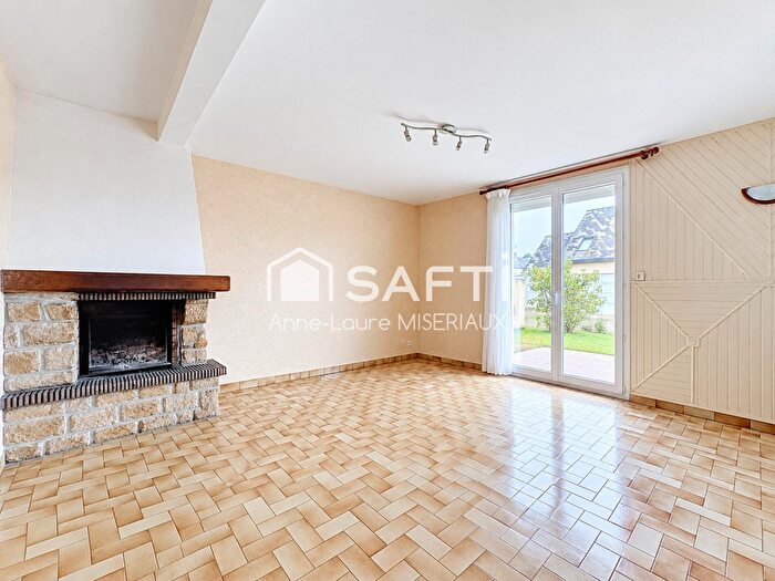 Maison 5 pièces à Saint-Erblon, à vendre