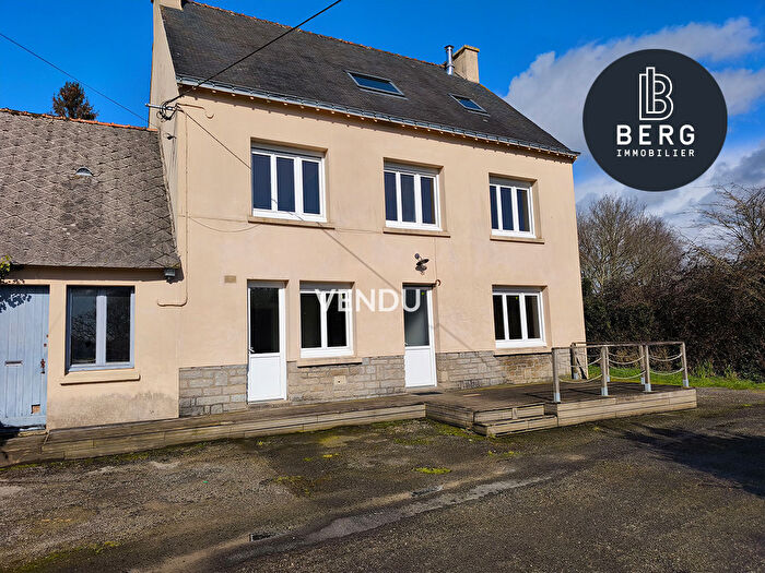 Maison à vendre - Grand-Champ - 6 pièces - 5 chambres