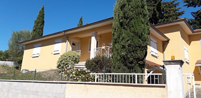 Meximieux : Maison 4 pièces à louer
