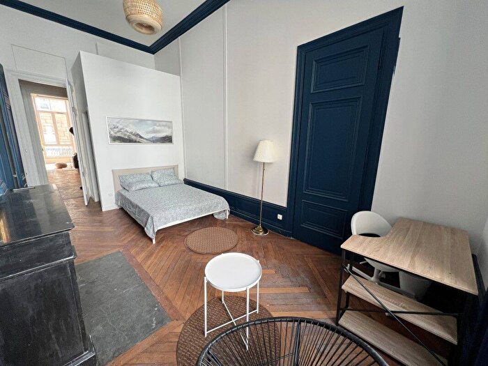 Appartement 1 pièce à louer à Hyper Centre-Vieille Ville, Saint-Étienne