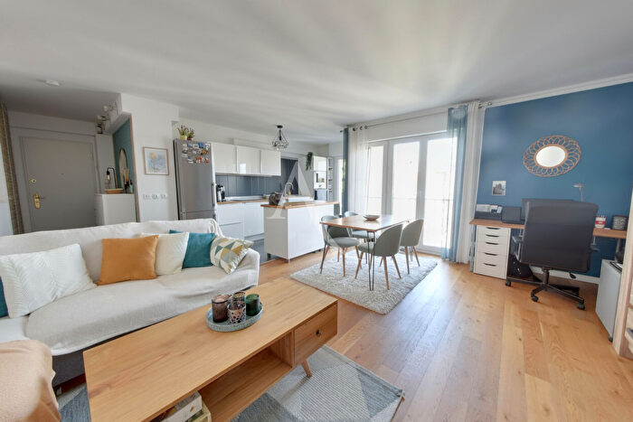 Appartement 3 pièces à Nogent-sur-Marne, Le Bois Porte de Nogent, à vendre