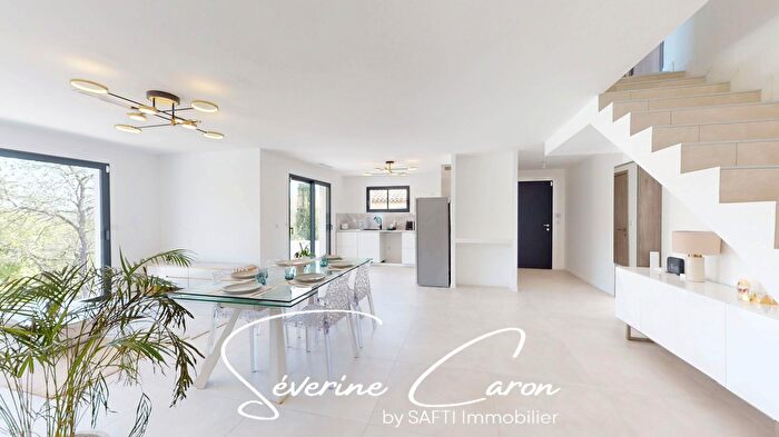 Maison 6 pièces à vendre - Besse-sur-Issole