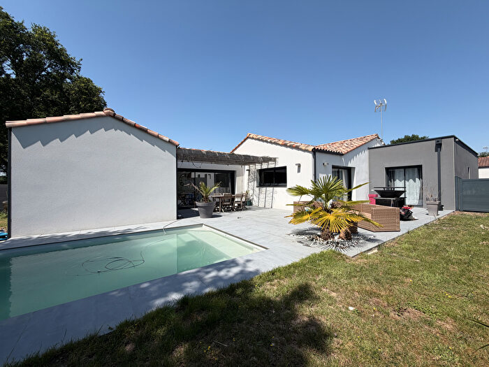 Maison 5 pièces à Aizenay, à vendre