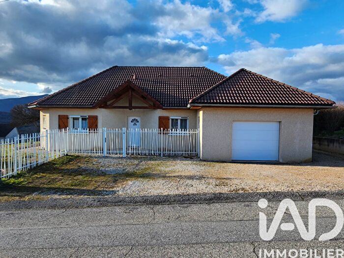 Maison à vendre - Belley - 6 pièces - 4 chambres