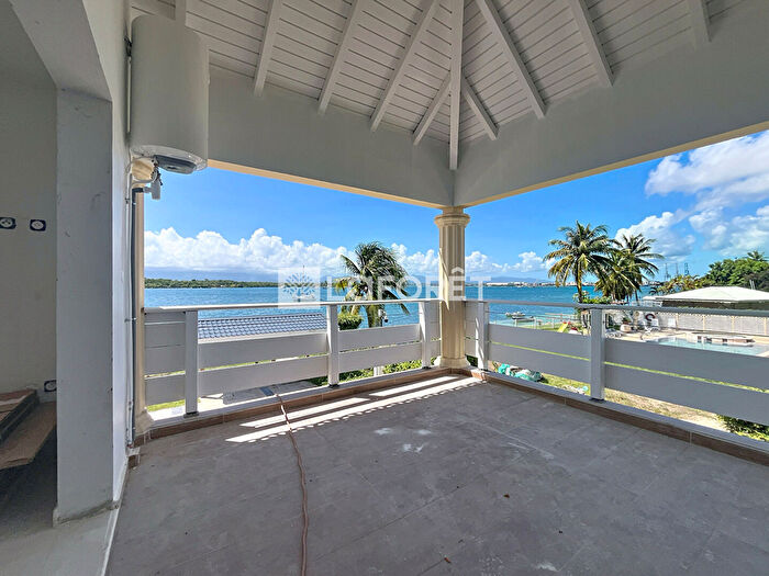 Appartement à vendre - Le Gosier - 3 pièces - 2 chambres