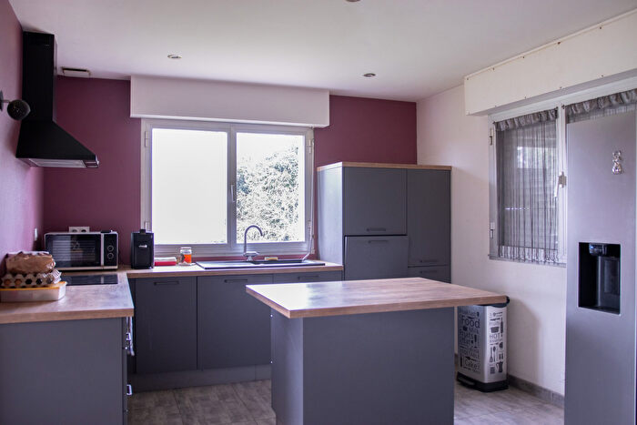 Maison à vendre - Kervignac - 5 pièces - 4 chambres