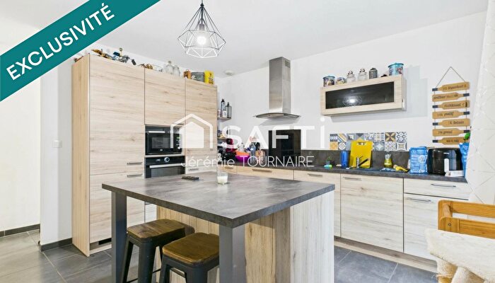 Maison à vendre - Longèves - 4 pièces - 3 chambres