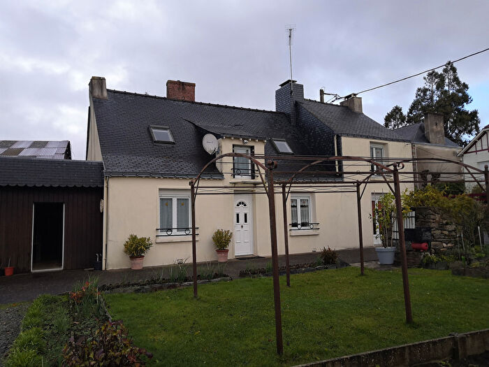 Maison à vendre - Peillac - 3 pièces - 3 chambres