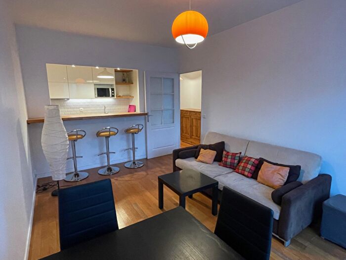 Appartement à louer - Paris e , Dupleix, Motte Picquet - 2 pièces - 1 chambre