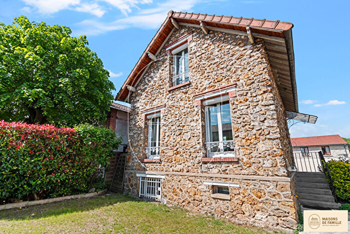 Maison 6 pièces à Le Pecq, Canada, à vendre