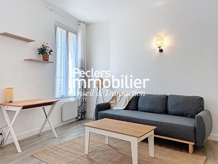 Rueil-Malmaison, Coeur de Ville - Appartement 1 pièce à louer