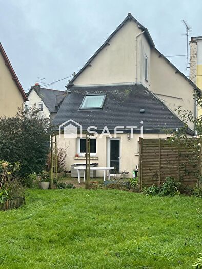 Maison à vendre - Saint-Brieuc, Ville Hellio, Tour dAuvergne, Ville Jouha - 6 pièces - 4 chambres