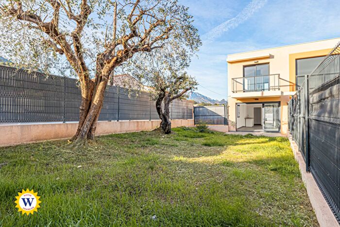 Maison à vendre - Carros - 3 pièces - 2 chambres