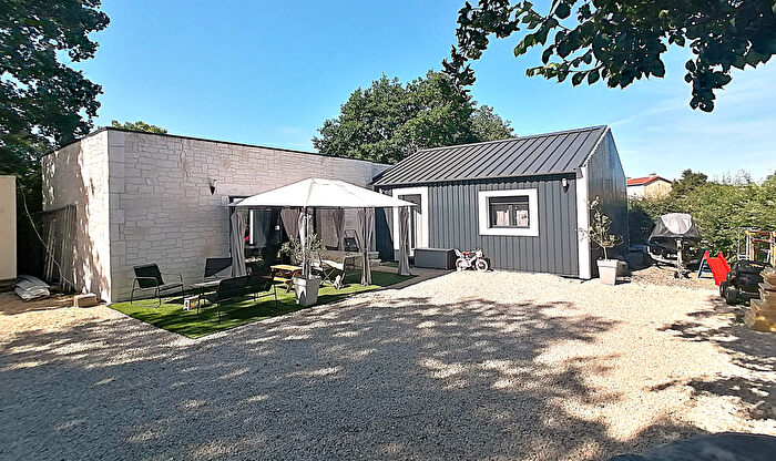 Maison 4 pièces à vendre à Béruges