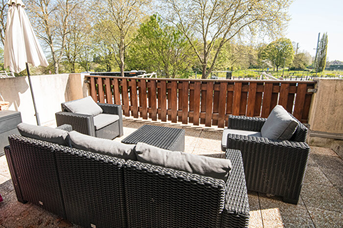 Appartement à vendre - Courcouronnes, Bérégovoy Sud - 4 pièces - 3 chambres