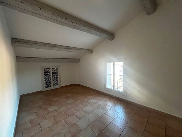 Appartement à louer - Grasse, Saint-Antoine, Aspres, Plascassier - 3 pièces - 2 chambres