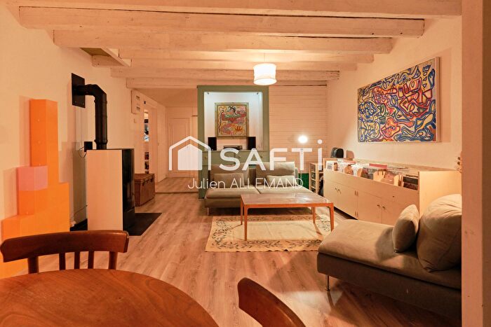 Maison à vendre - Gevingey - 4 pièces - 1 chambre