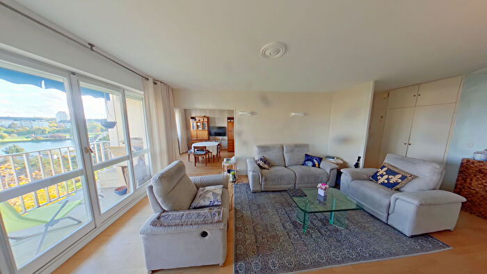 Appartement à vendre - Tours, Rochepinard - 5 pièces - 3 chambres