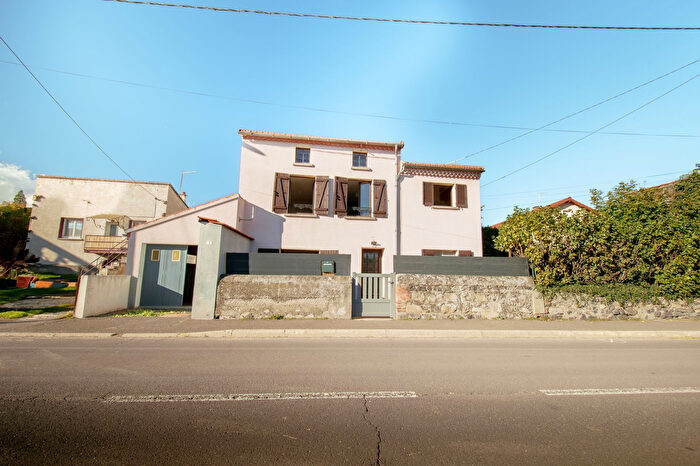 Maison à vendre - Tallende - 3 pièces - 2 chambres