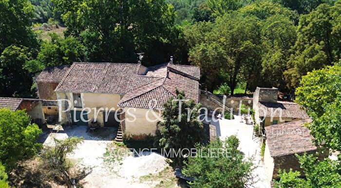 La Tour-d'Aigues - Maison 10 pièces à vendre