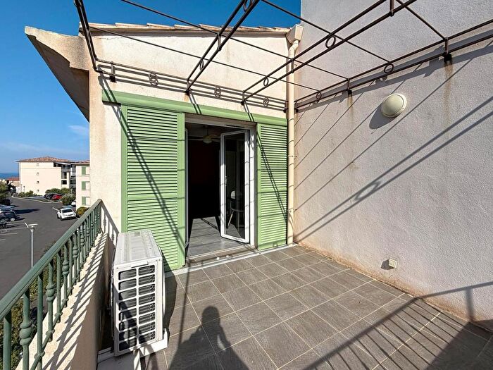 Appartement à vendre - Lîle-Rousse - 2 pièces - 1 chambre