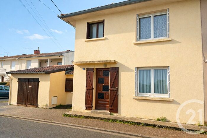 Maison à vendre - Saint-Benoît-de-Carmaux - 4 pièces - 3 chambres