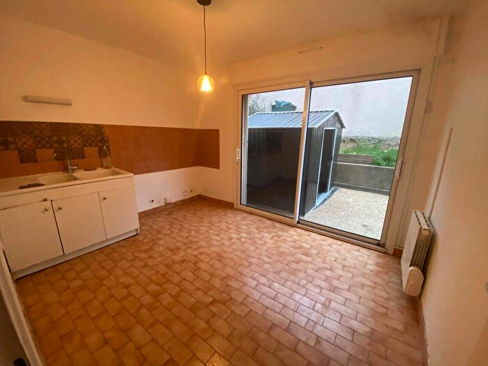 Appartement 1 pièce à louer à Le Bandonnier-Les Maures, Feyzin