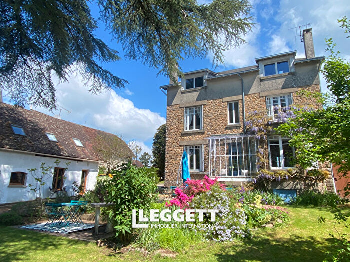 Maison à vendre - Montgibaud - 13 pièces - 10 chambres