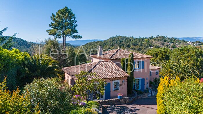 Maison 5 pièces à Les Adrets-de-lEstérel, à vendre