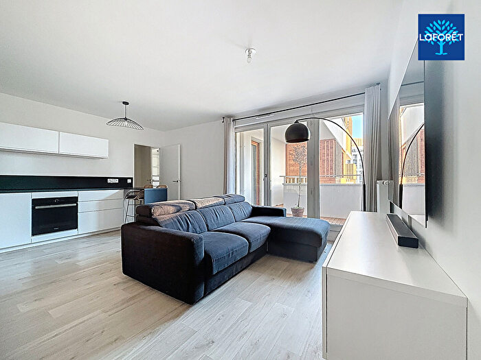 Appartement à vendre - Noisy-le-Grand, Centre-ville - 3 pièces - 2 chambres