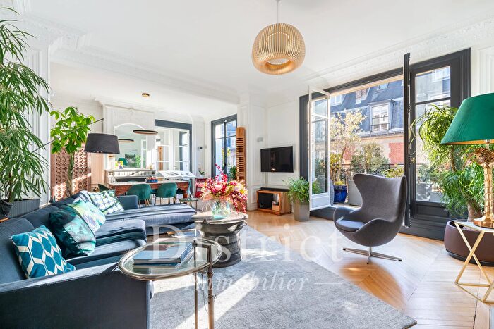 Paris 8ème, Hoche Friedland - Appartement 7 pièces à vendre