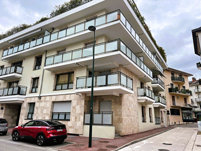Appartement 2 pièces à vendre - Aix-les-Bains, Centre-ville