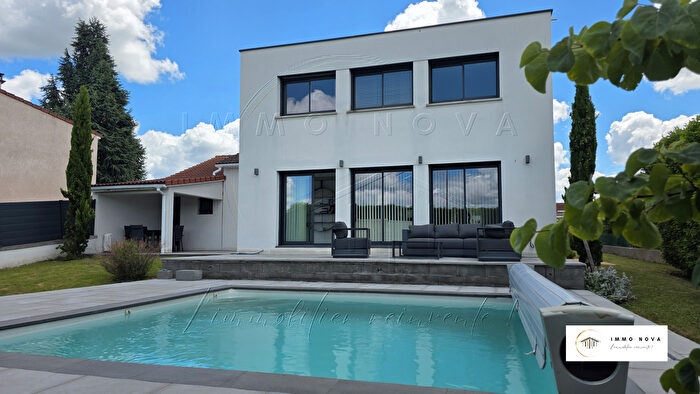 Maison 5 pièces à vendre à Le Cendre