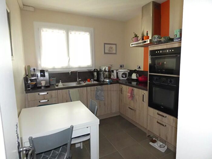 Appartement à louer - Montélimar, Les Champs, Les Blaches, Beaulieu - 4 pièces - 2 chambres