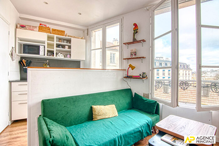 Appartement 2 pièces à Versailles, Notre Dame, à vendre