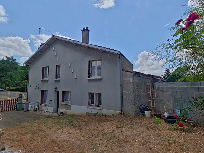 Croutelle - Maison 3 pièces à vendre