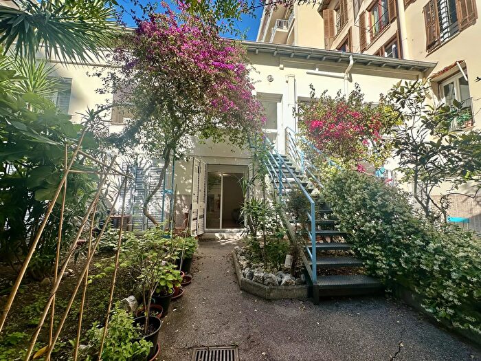 Appartement 1 pièce à Nice, Promenade des Anglais, Rue de France, à vendre