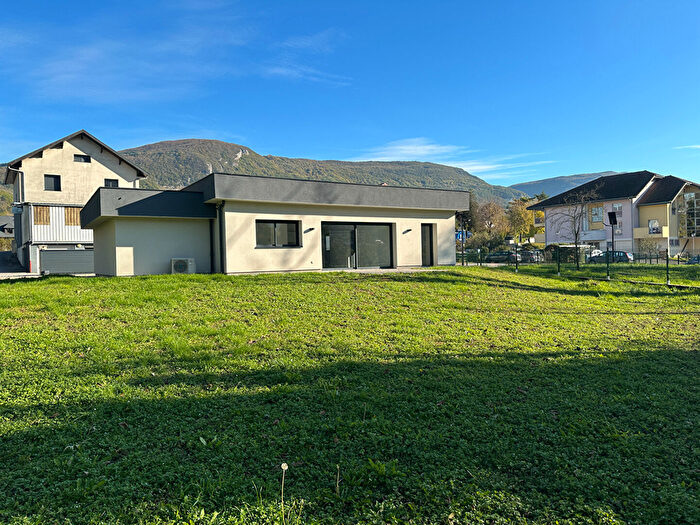 Seyssel : Maison 4 pièces à louer
