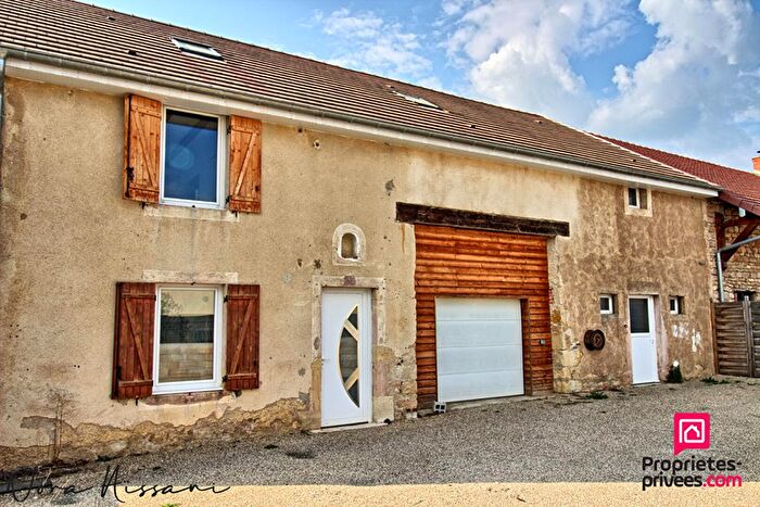 Maison à vendre - Abergement-la-Ronce - 4 pièces